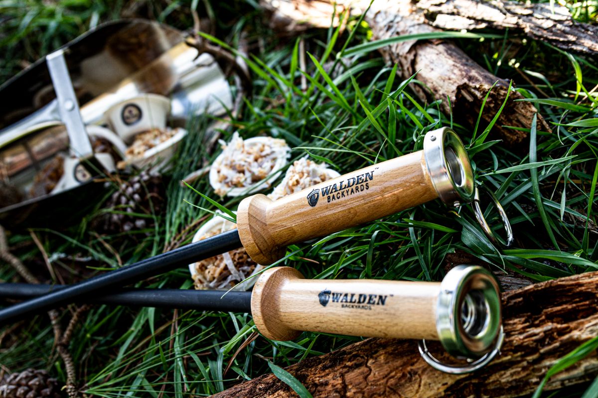 Accessories You Need Around the Fire Pit